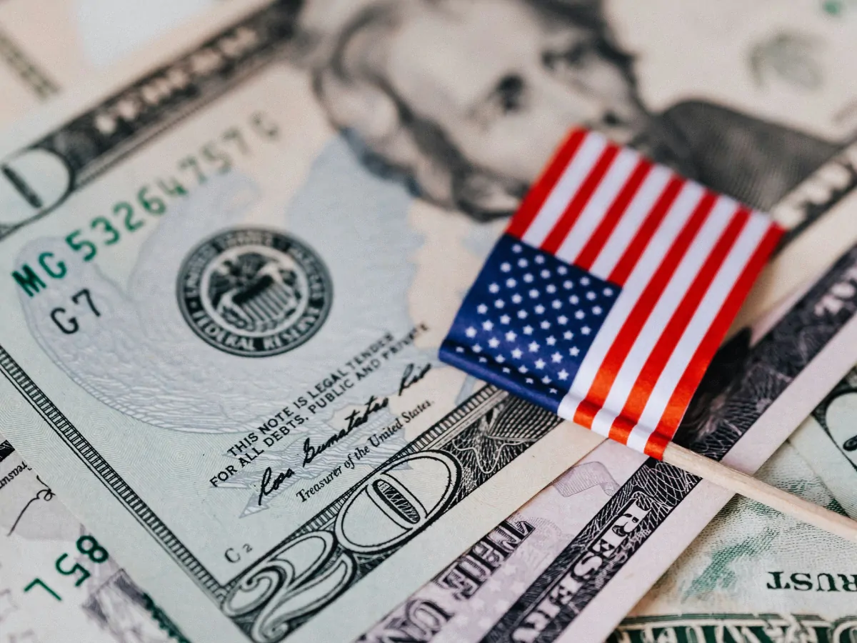 How much does it cost to apply for US citizenship