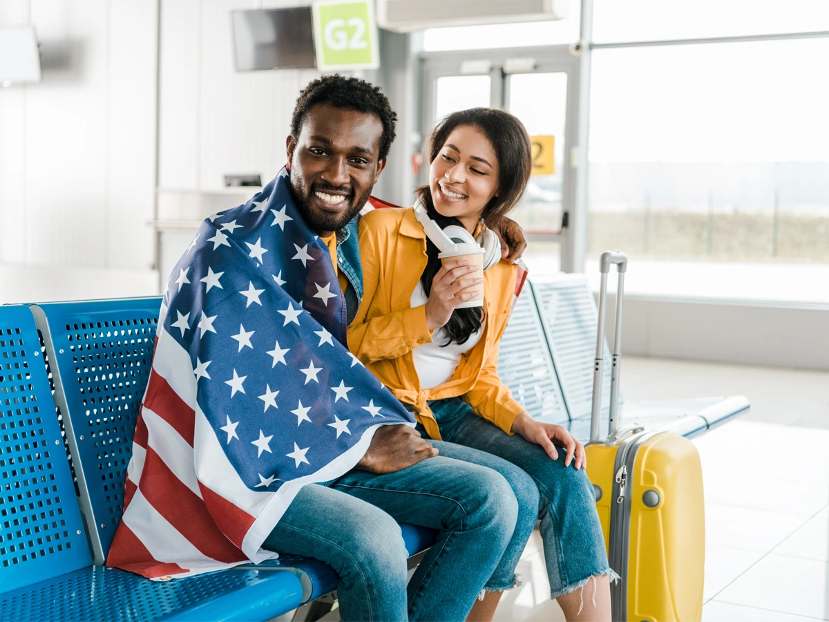Can I travel while N-400 is pending?